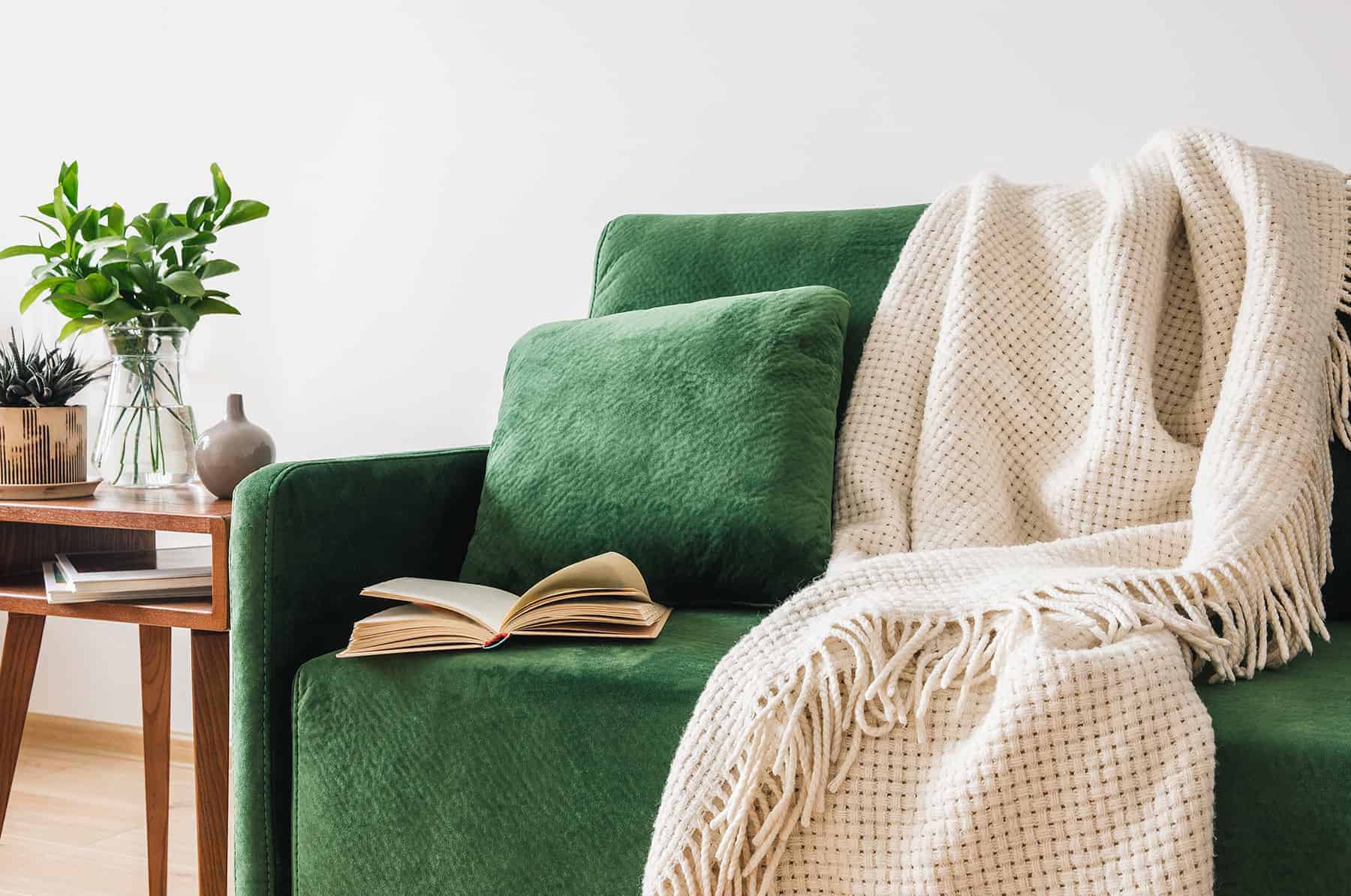 How to Use Green in Feng Shui to Attract Abundance and Healing Energy!